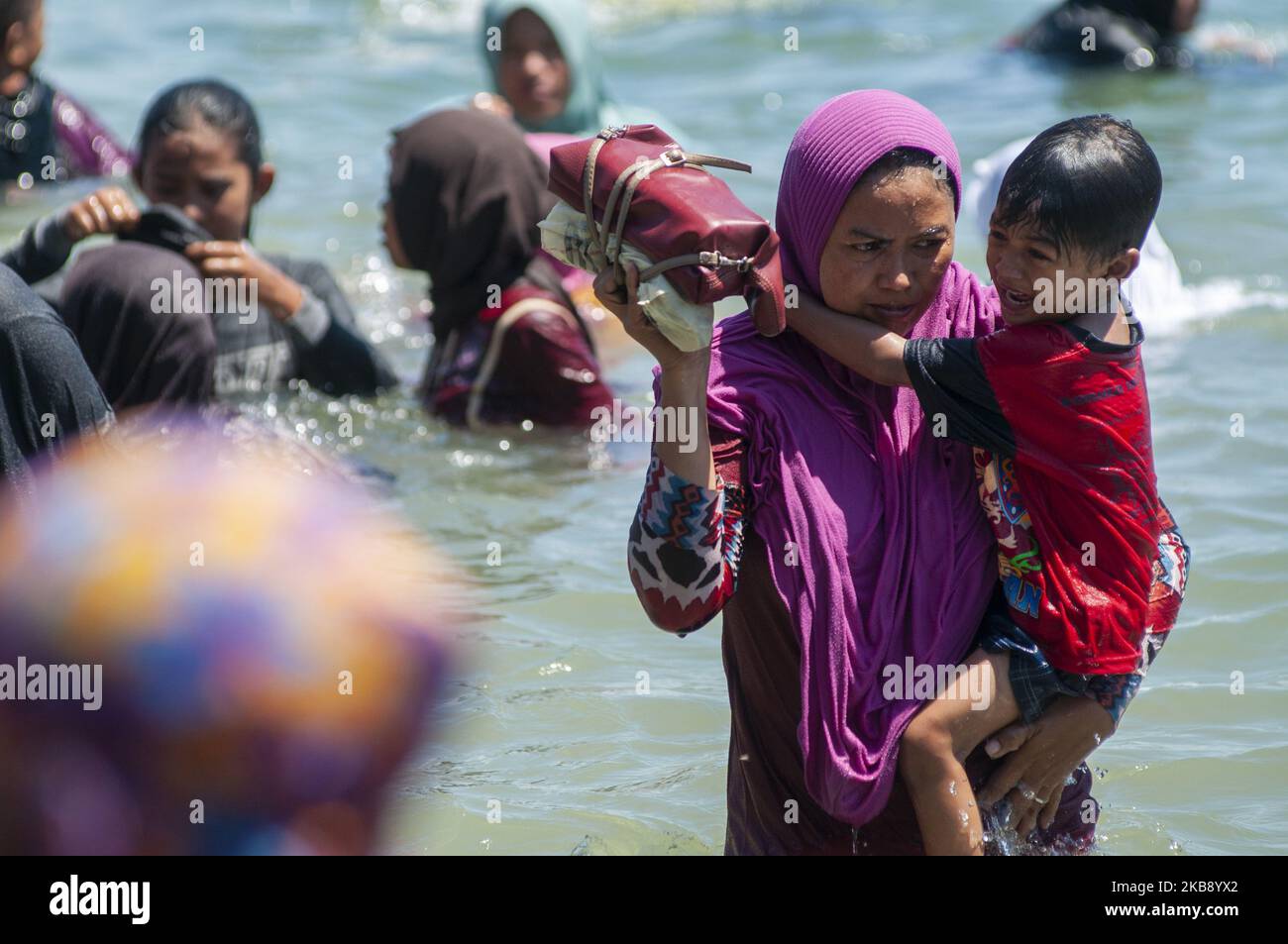 Safar bathing ritual hi-res stock photography and images - Alamy