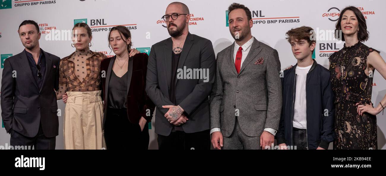 (L-R) Michael Pitt, Dree Hemingway, Sam Quartin, John Swab, Jeremy ...
