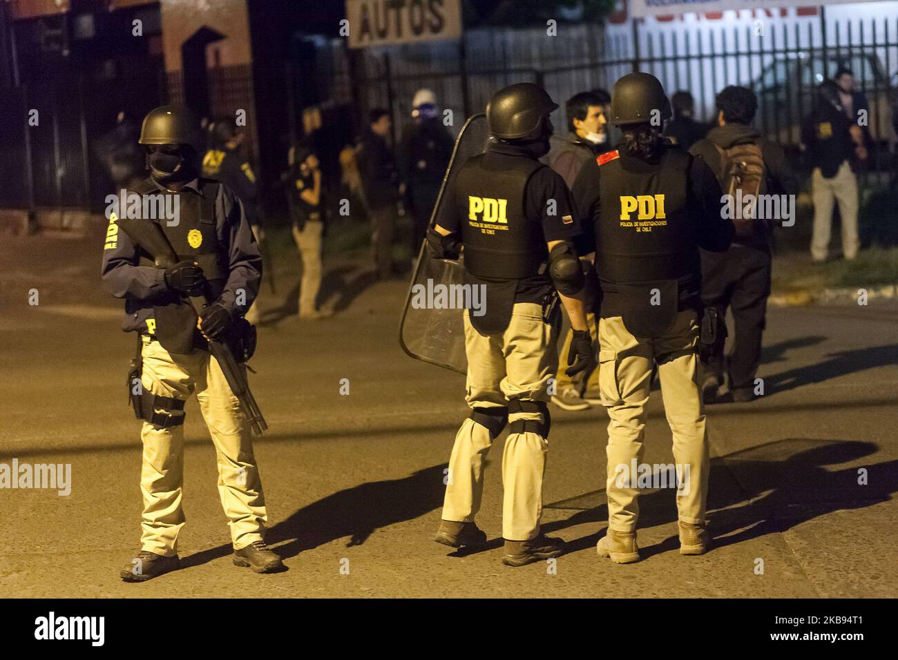 Osorno, Chile, 24 October 2019. Members of the POI perform controls ...