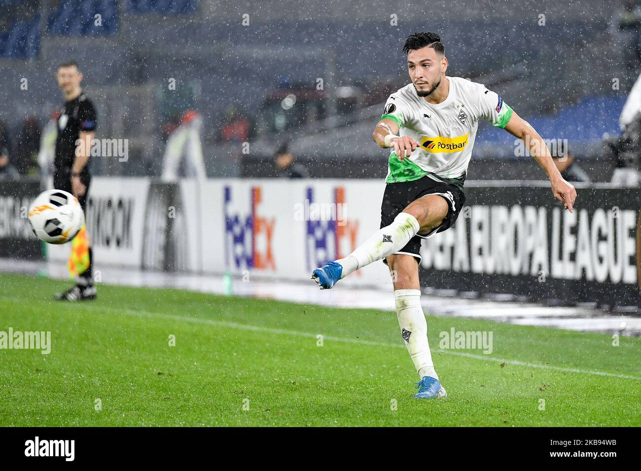 Tobias sippel borussia moenchengladbach hi-res stock photography and ...