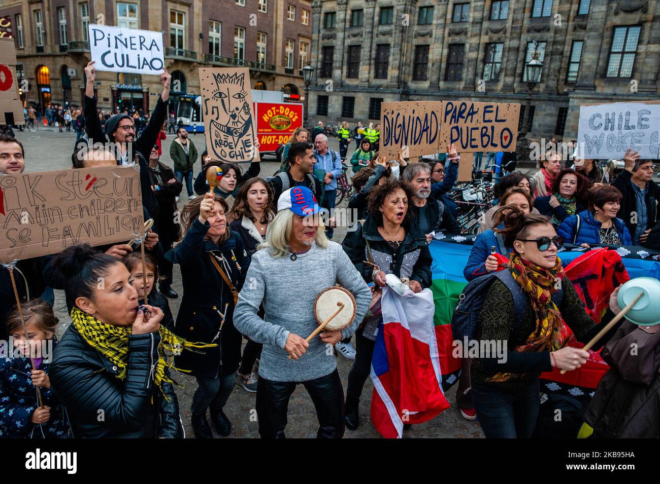Chile santiago street poverty hi-res stock photography and images - Alamy