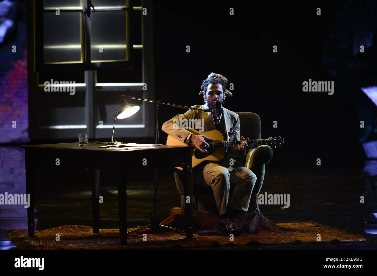 Marco Saltari sing during first live of 13th edition of Italian version ...