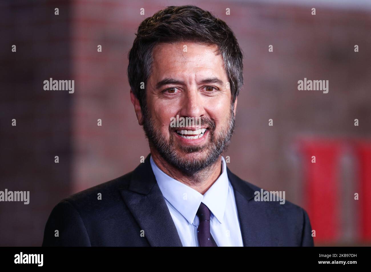 HOLLYWOOD, LOS ANGELES, CALIFORNIA, USA - OCTOBER 24: Actor Ray Romano ...