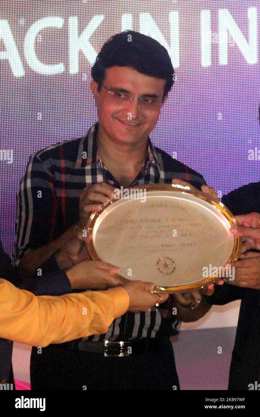 Eden gardens india stadium hi-res stock photography and images - Alamy