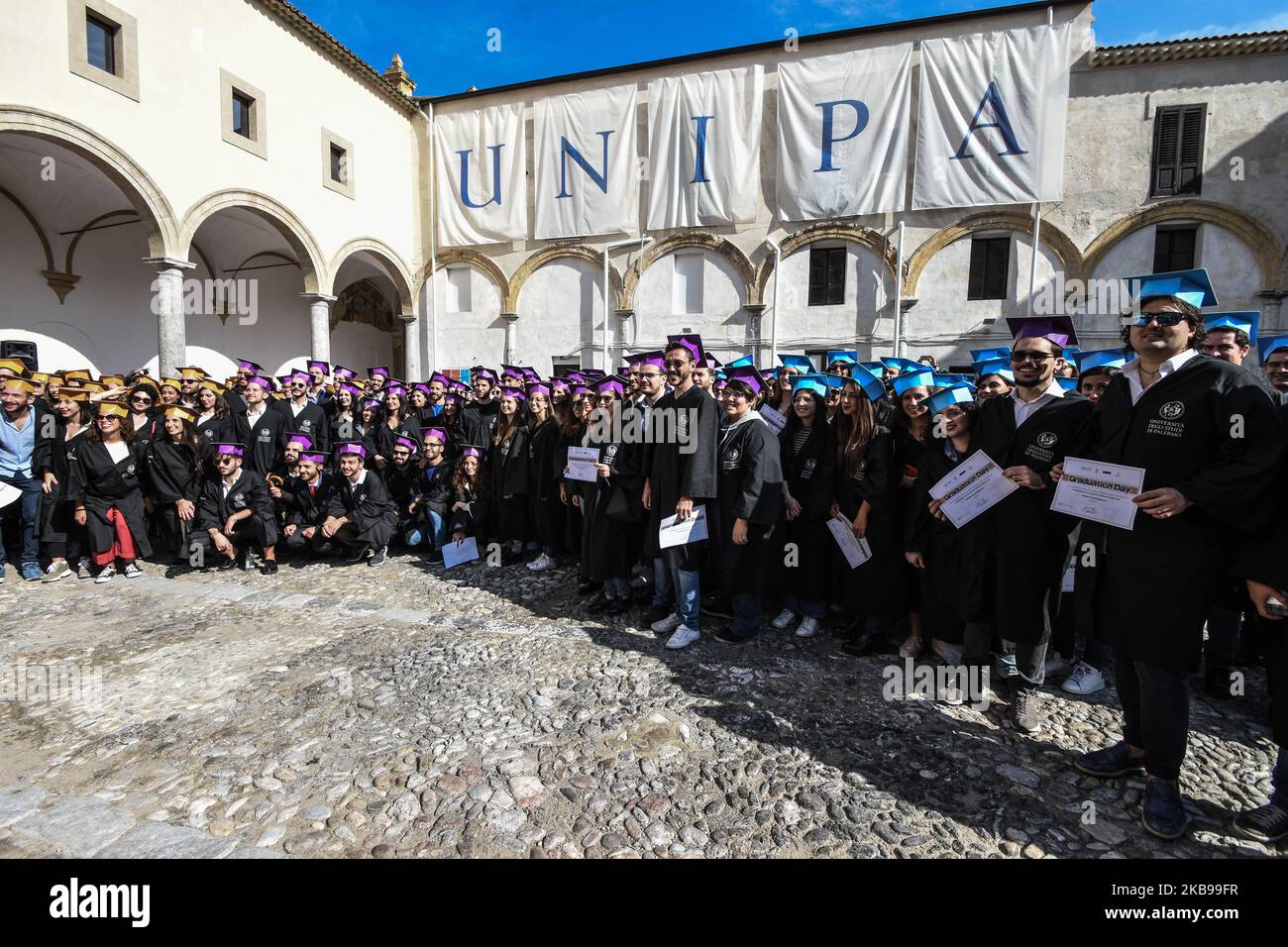Academic authorities hi-res stock photography and images - Alamy