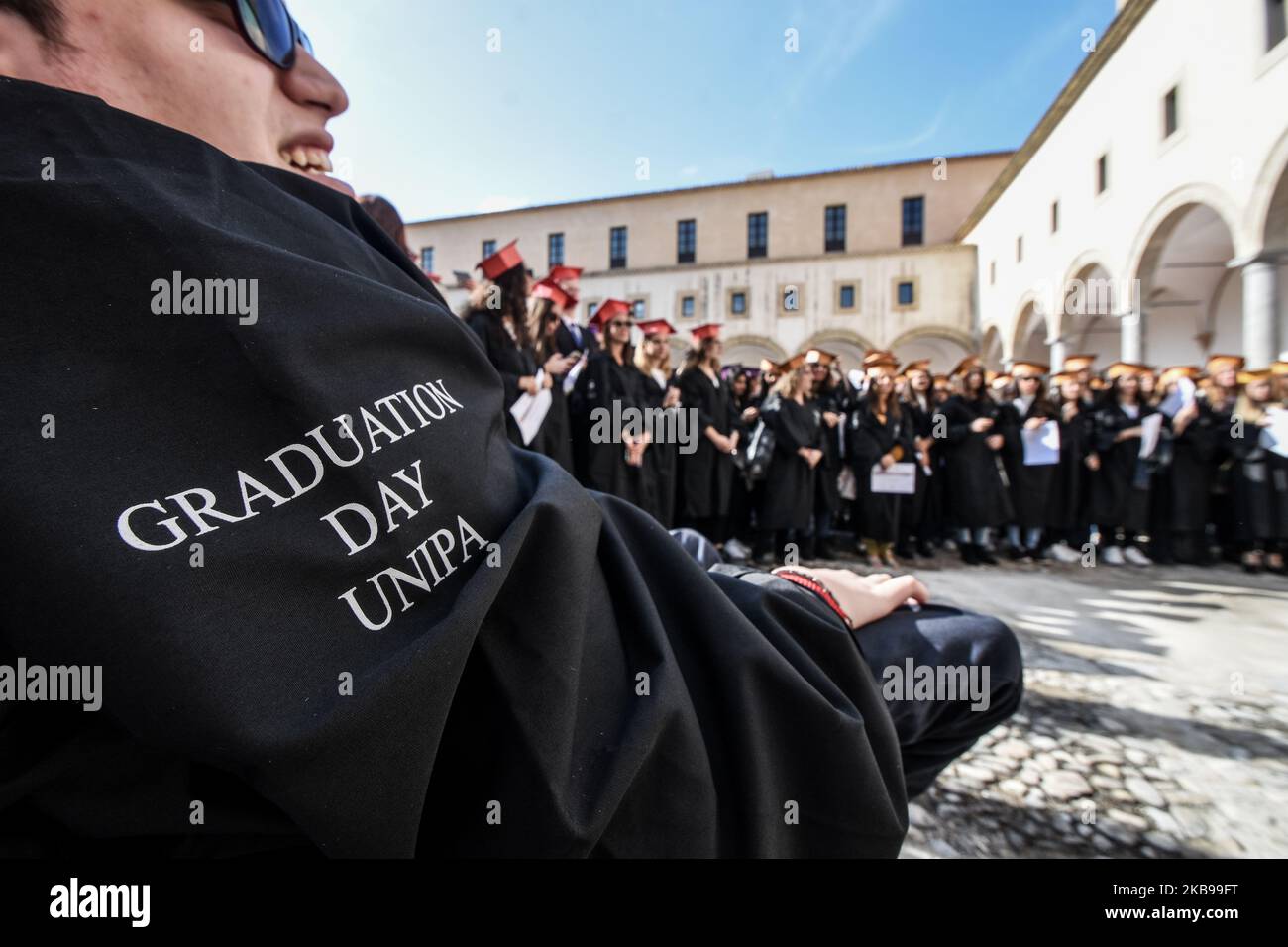 On the streets of Palermo, 550 graduates of the autumn session has ...
