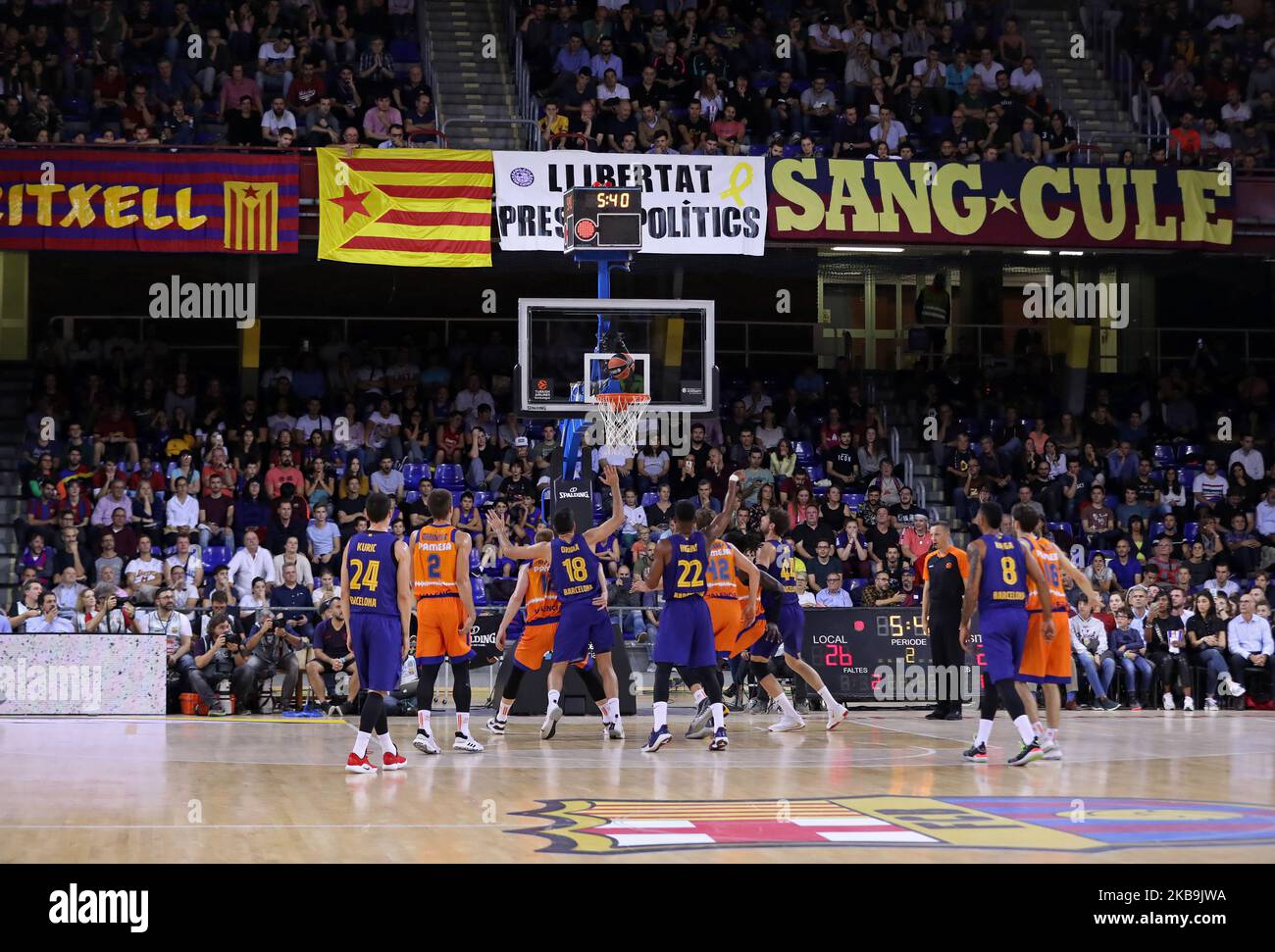 Valencia basquet hi-res stock photography and images - Alamy