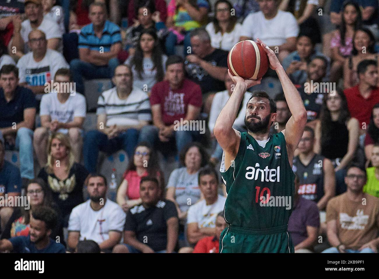 Fiba américas hi-res stock photography and images - Alamy