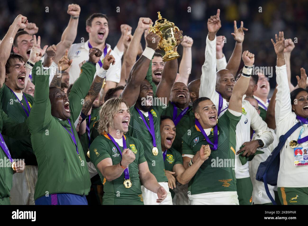 Rwc trophy hi-res stock photography and images - Alamy