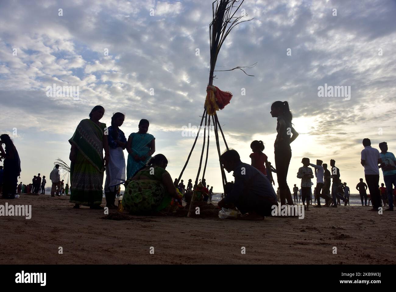 Indian Hindu devotees take part in the rituals of Chhath Puja festival ...