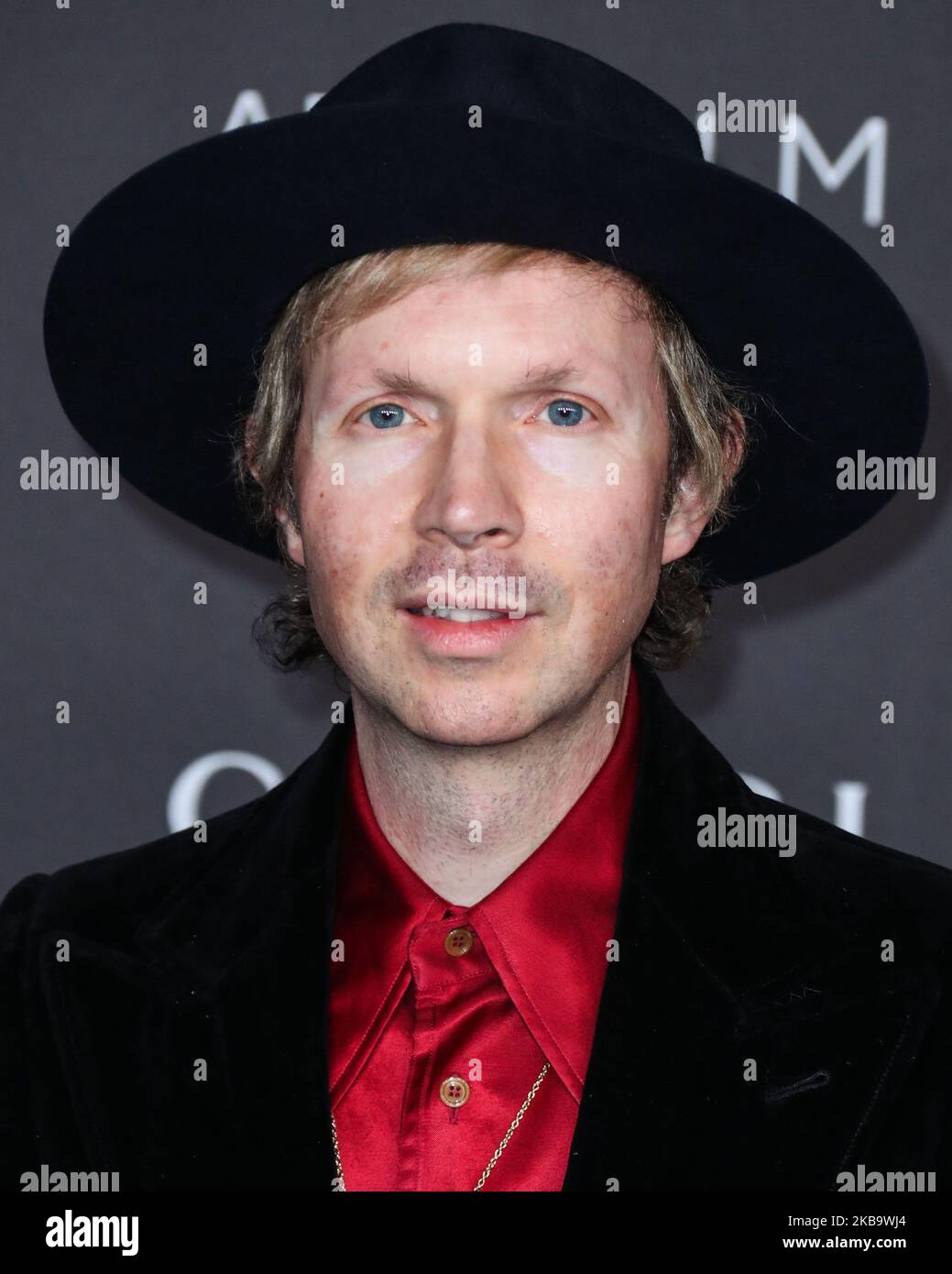 LOS ANGELES, CALIFORNIA, USA - NOVEMBER 02: Singer Beck arrives at the ...