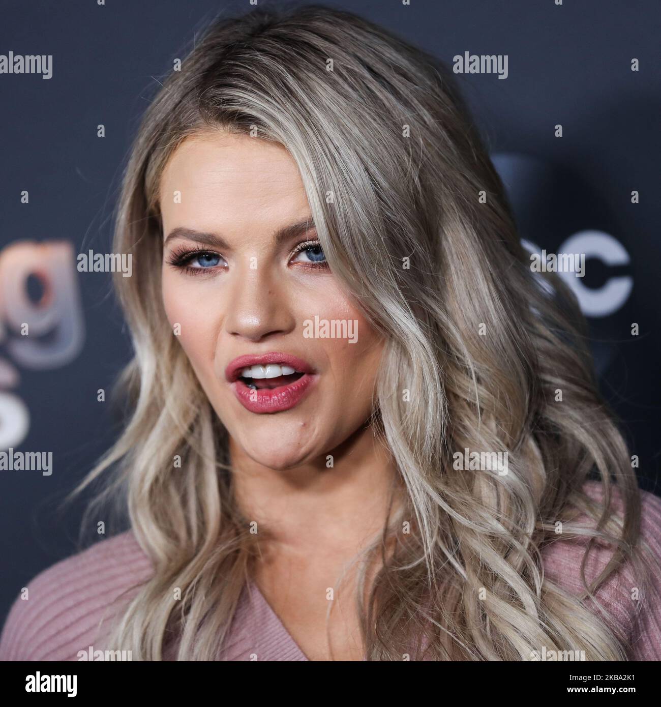 LOS ANGELES, CALIFORNIA, USA - NOVEMBER 03: Dancer Witney Carson ...