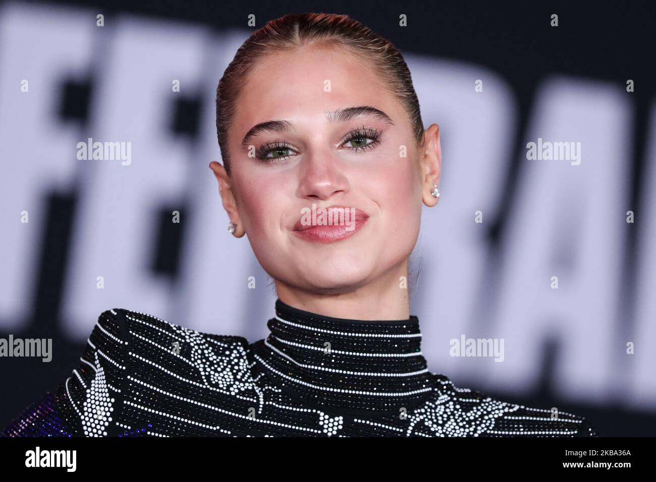 HOLLYWOOD, LOS ANGELES, CALIFORNIA, USA - NOVEMBER 04: Model Meredith ...