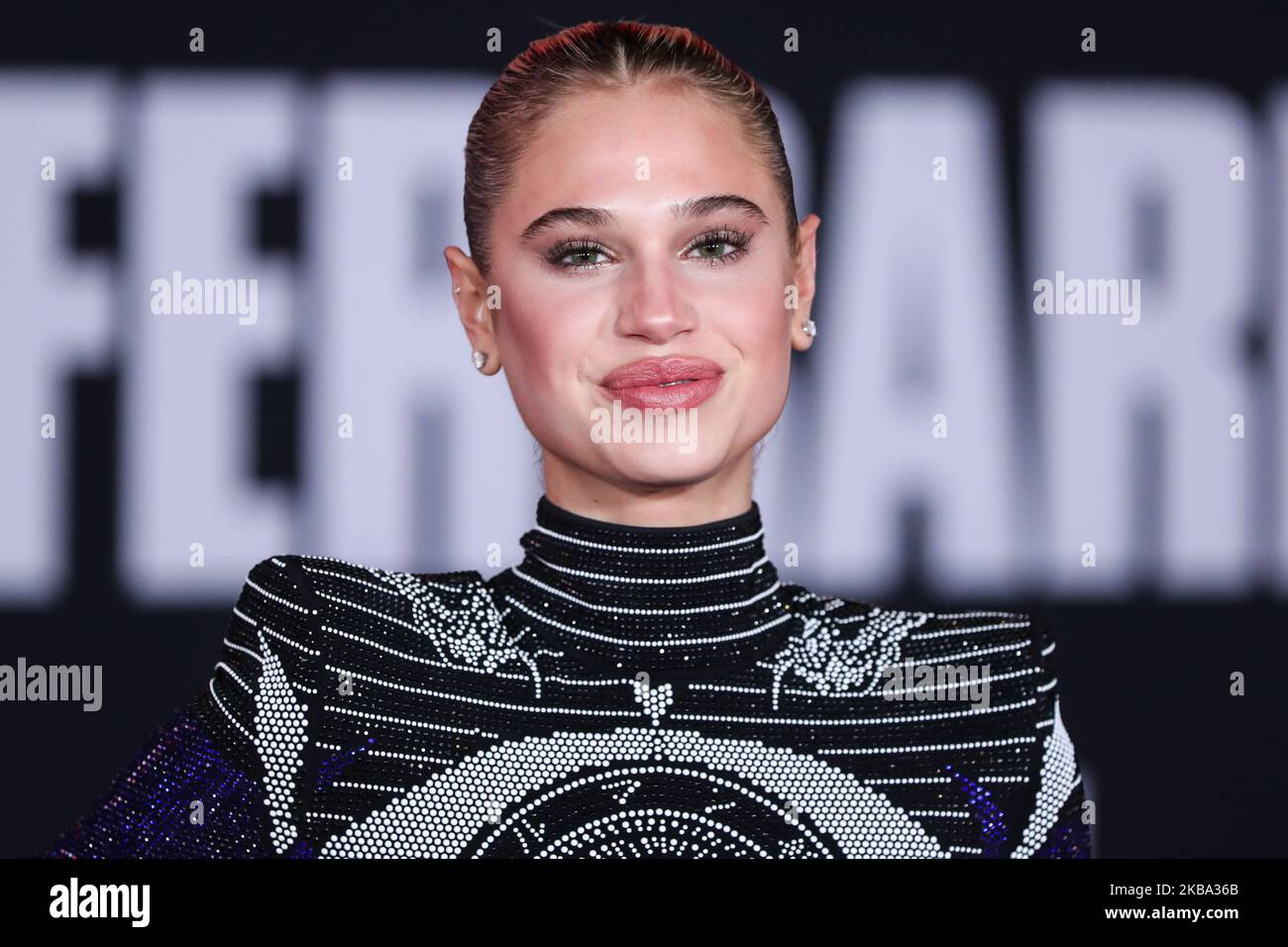 HOLLYWOOD, LOS ANGELES, CALIFORNIA, USA - NOVEMBER 04: Model Meredith ...