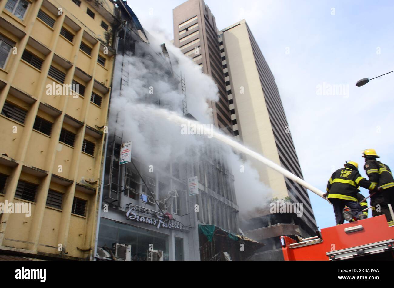 Seven storey building hi-res stock photography and images - Alamy