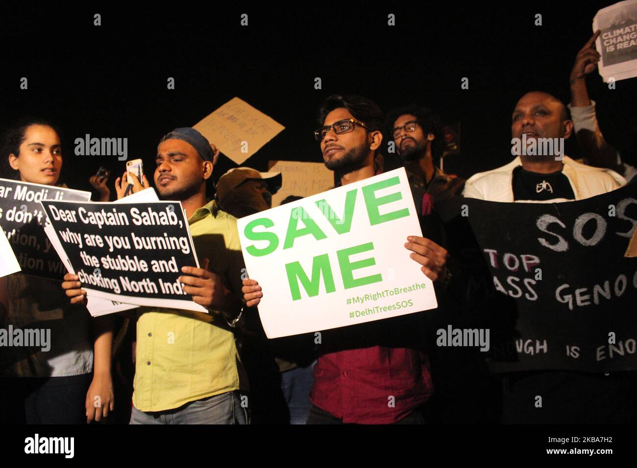 Air pollution protest india hi-res stock photography and images - Alamy