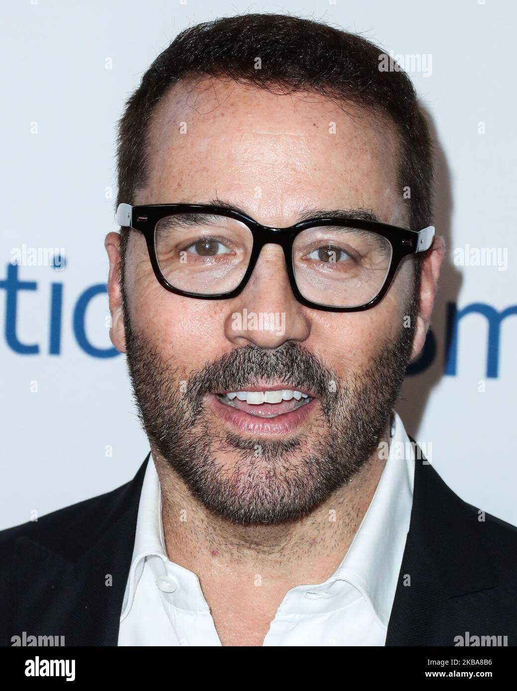 BEVERLY HILLS, LOS ANGELES, CALIFORNIA, USA - NOVEMBER 06: Actor Jeremy ...