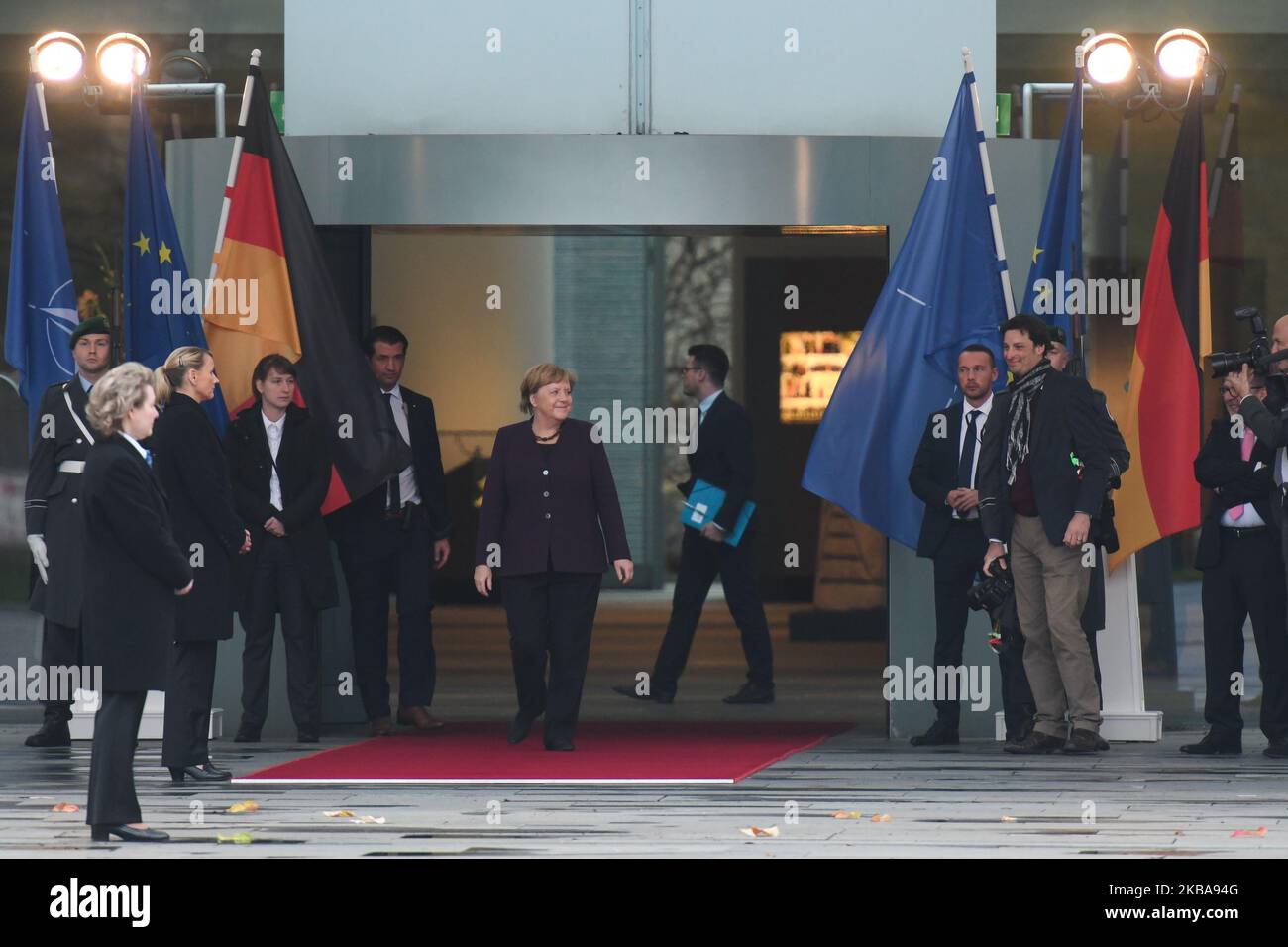 German Chancellor Angela Merkel (Center) arrives to welcome NATO ...