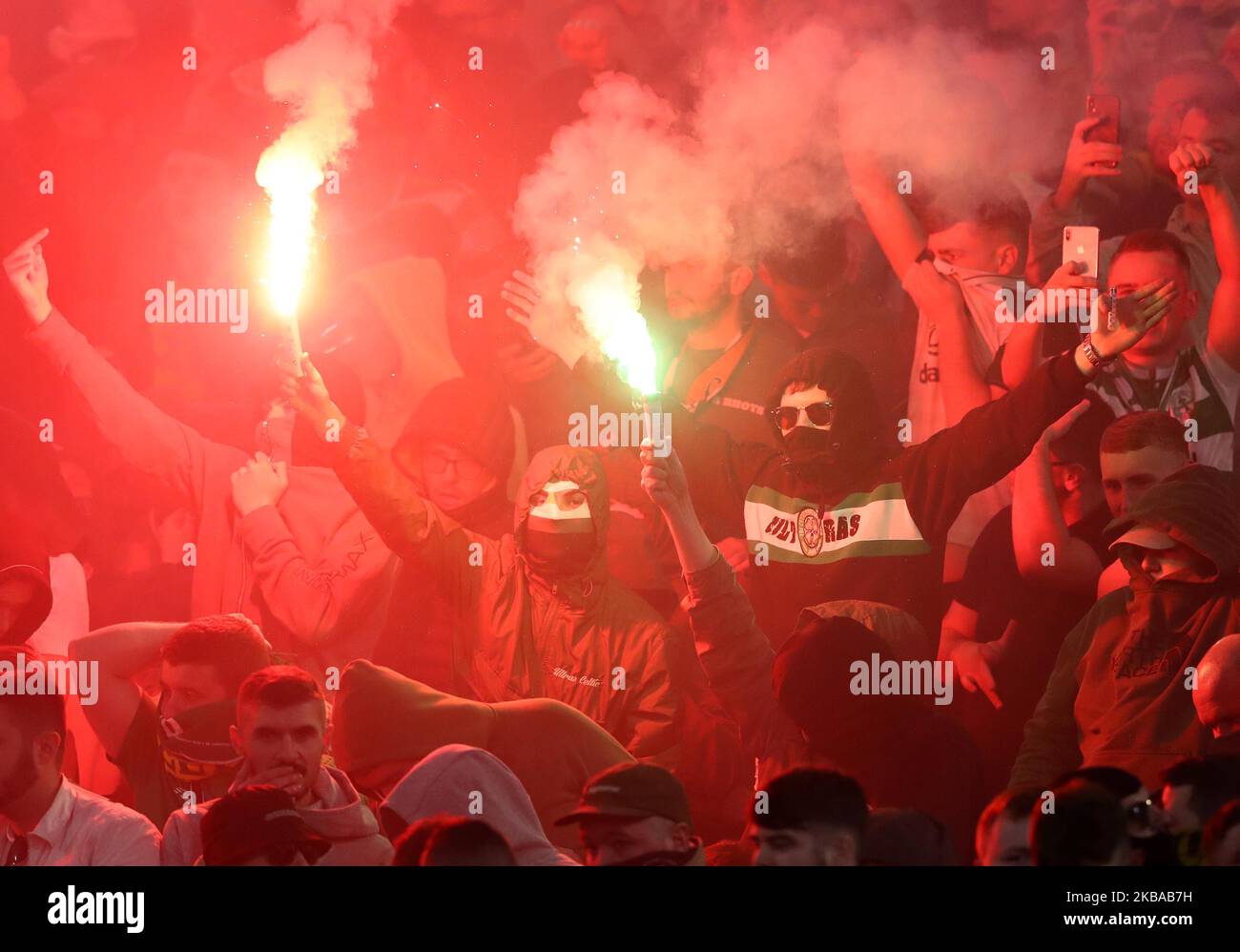 Stage pyros hi-res stock photography and images - Alamy