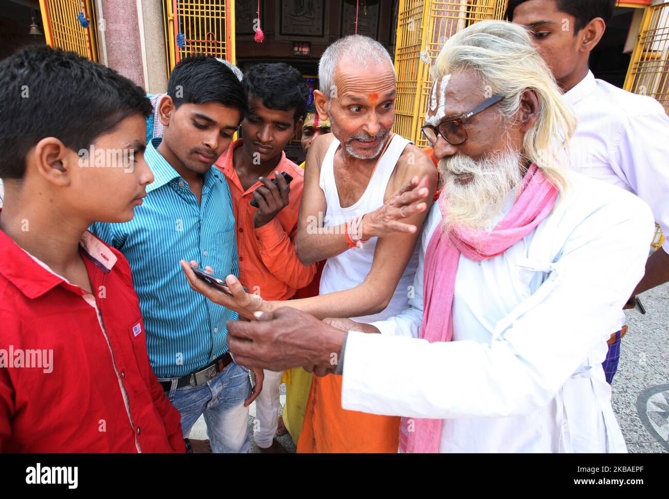 Live telecast of supreme courts verdict hi-res stock photography and ...