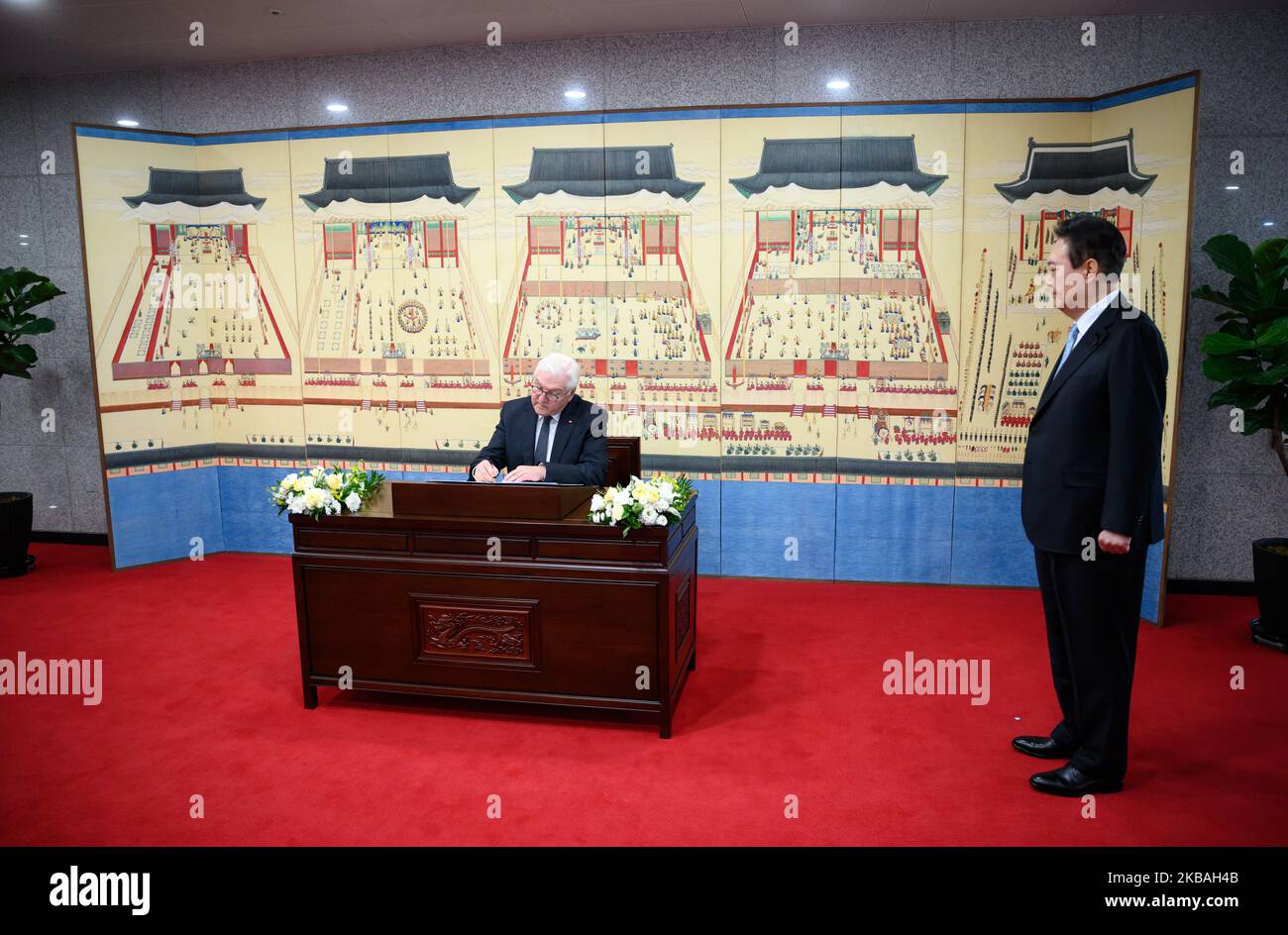 Seoul, South Korea. 04th Nov, 2022. German President Frank-Walter ...