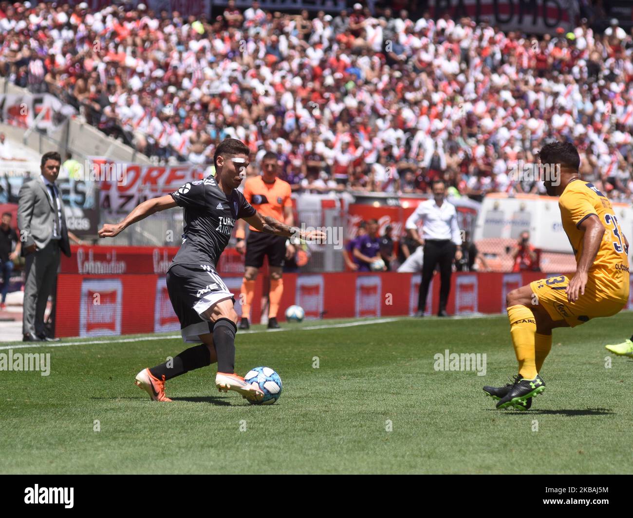 Gonzalo montiel of river plate hi-res stock photography and images - Alamy