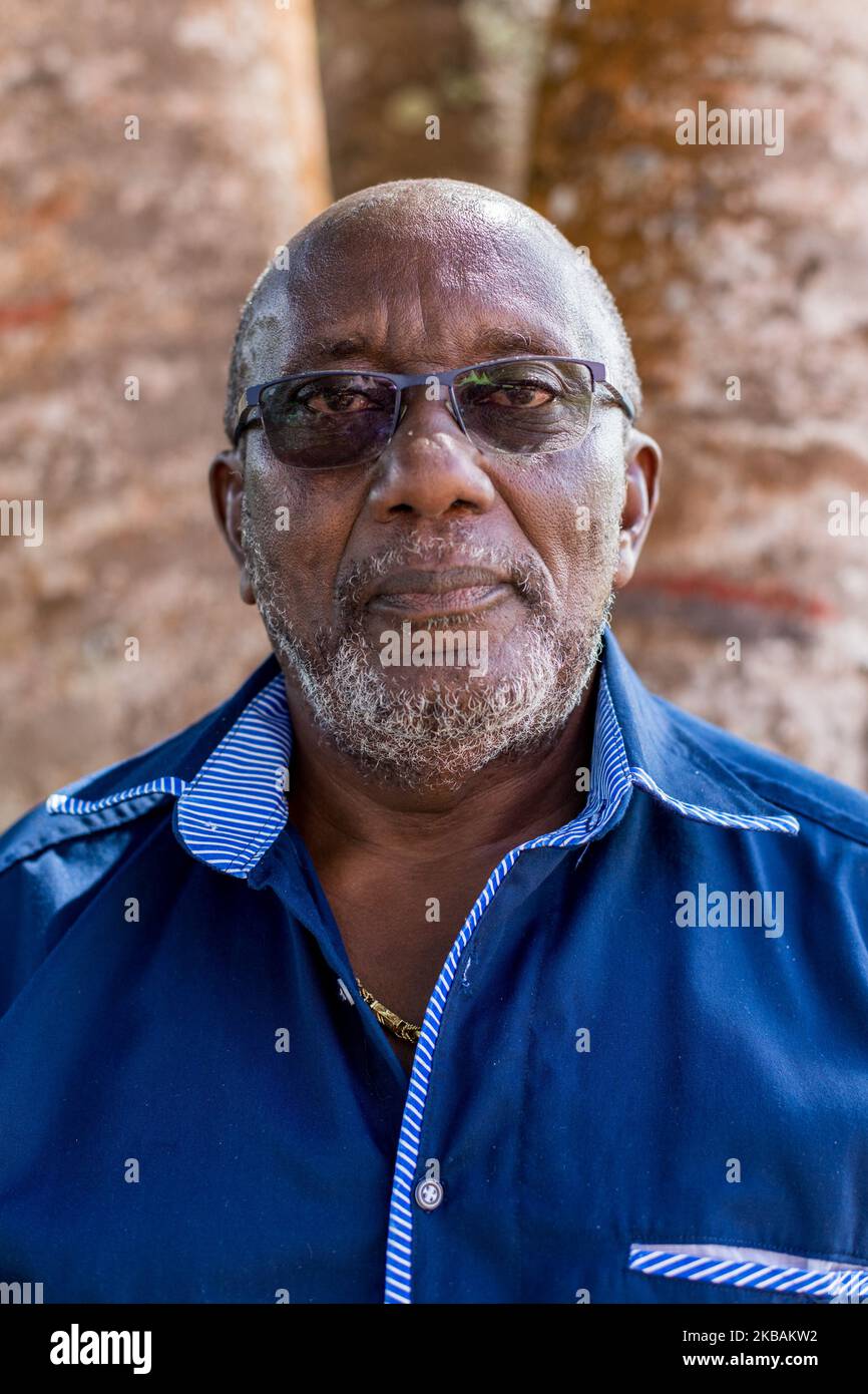 Bruno apouyou hi-res stock photography and images - Alamy
