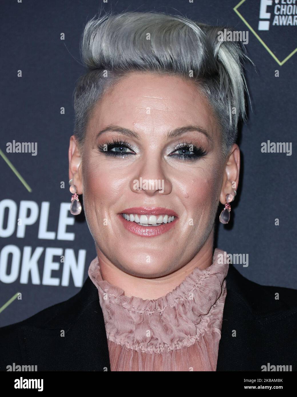 SANTA MONICA, LOS ANGELES, CALIFORNIA, USA - NOVEMBER 10: Singer P!nk ...