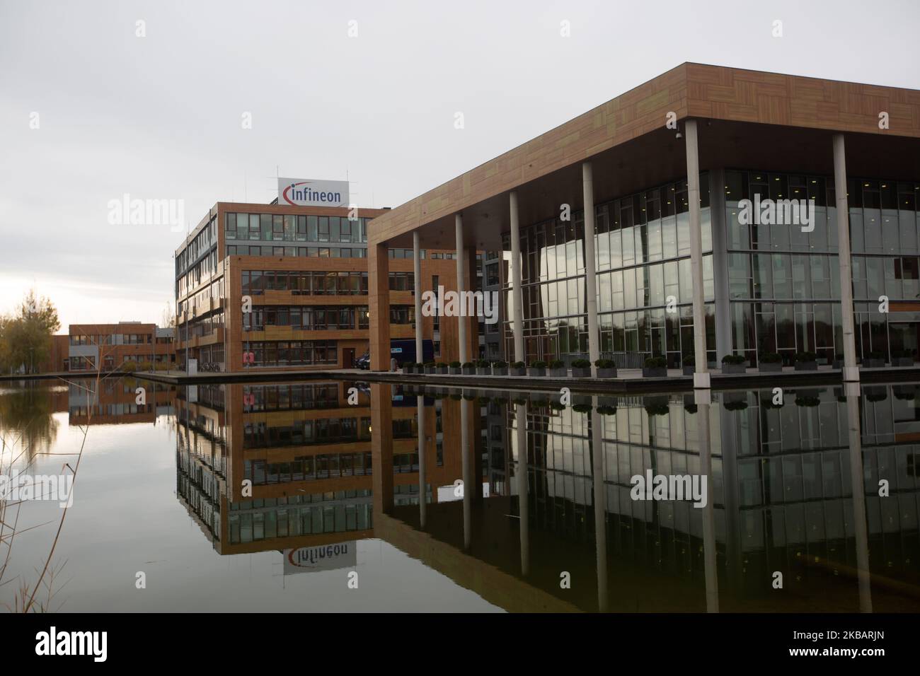 Infineon hi-res stock photography and images - Alamy