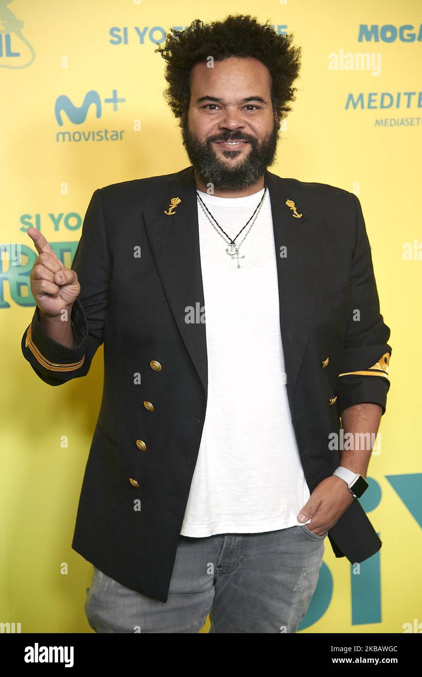 Carlos Jean attends the 'Si yo fuera rico' premiere at 'Capitol cinema ...
