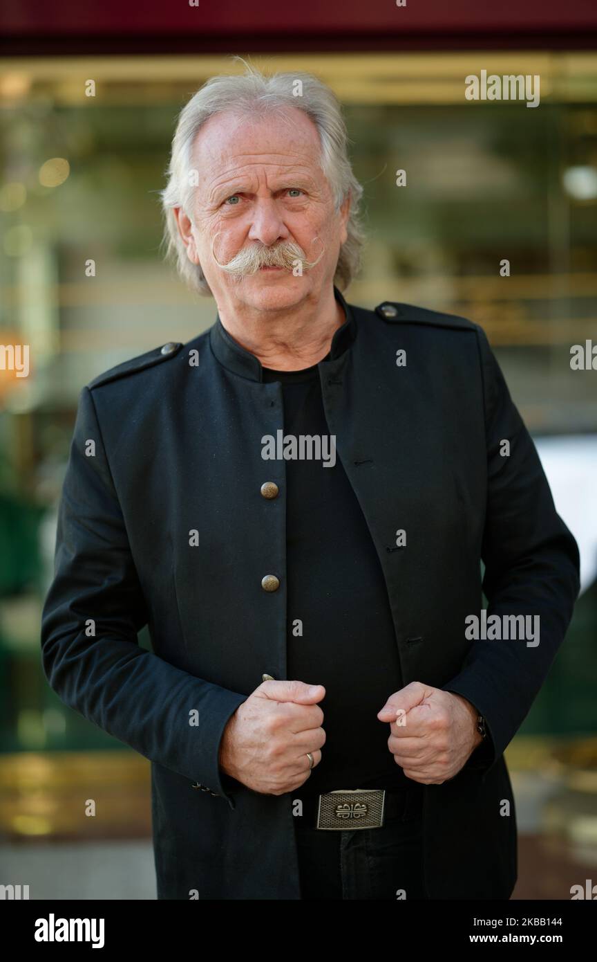 Lobby of hotel in cologne hi-res stock photography and images - Alamy