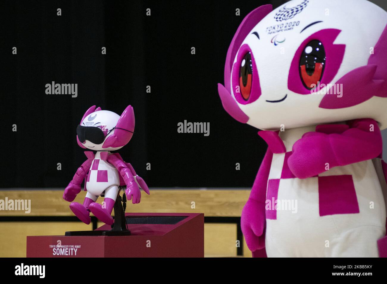 Tokyo 2020 Paralympic Games' mascot and robot-type mascot Someity ...