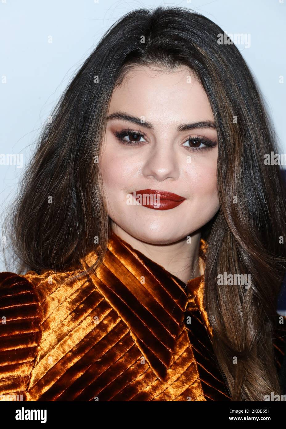 BEVERLY HILLS, LOS ANGELES, CALIFORNIA, USA - NOVEMBER 17: Singer ...