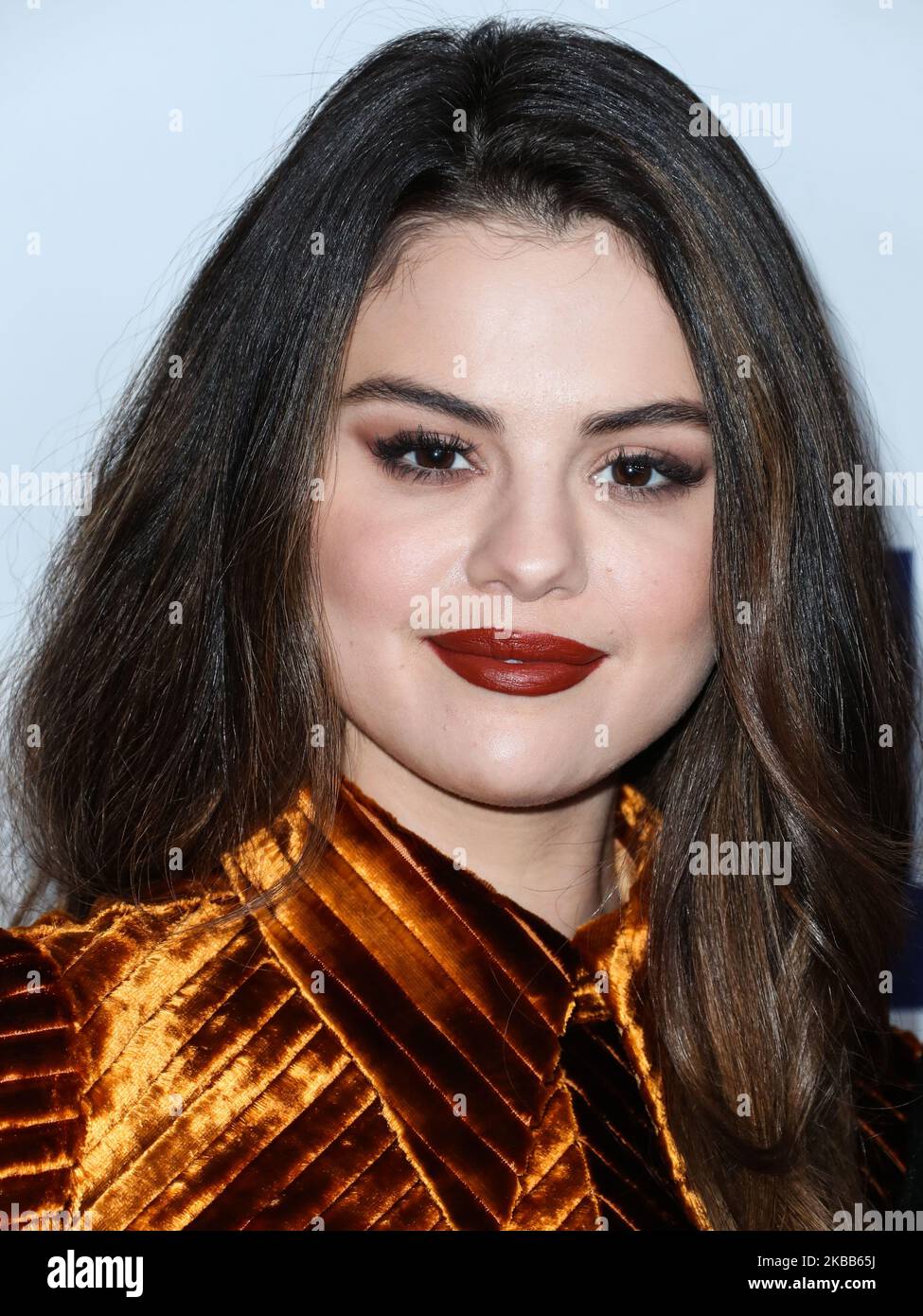 BEVERLY HILLS, LOS ANGELES, CALIFORNIA, USA - NOVEMBER 17: Singer ...