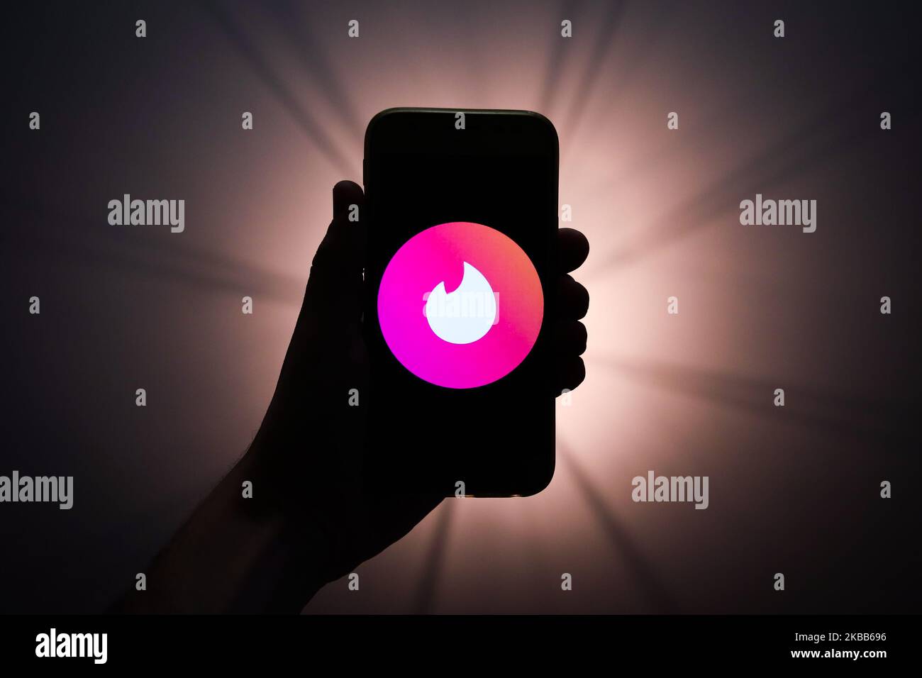 Dating app icons hi-res stock photography and images - Alamy