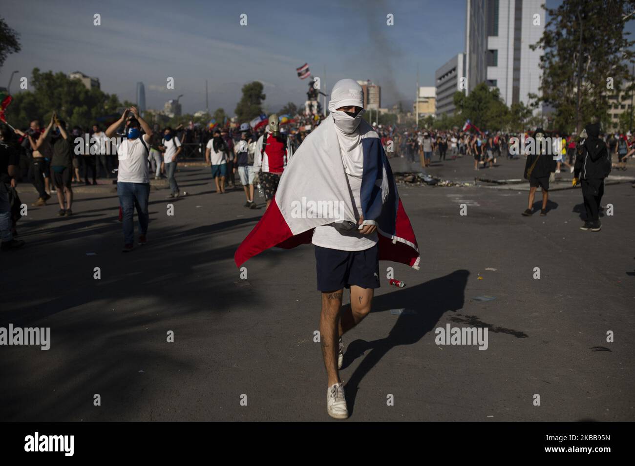 Demonstrators protest against Chile's government in Santiago, Chile ...
