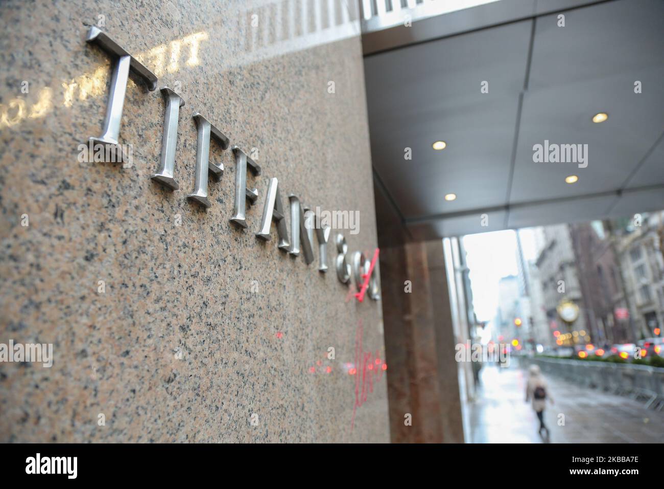 Tiffany & Co. or Tiffany's flagship store at the 5th Ave in New York ...