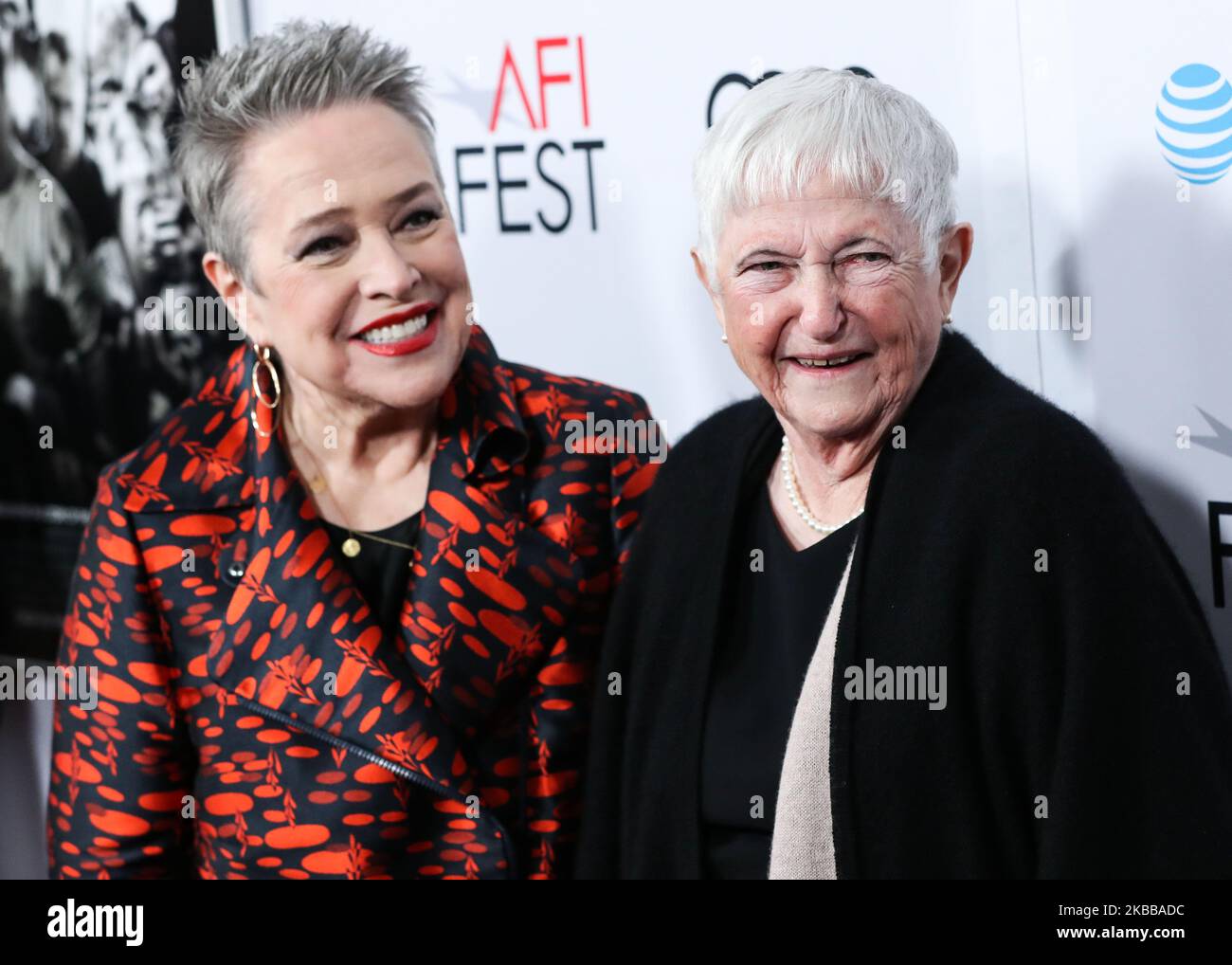 HOLLYWOOD, LOS ANGELES, CALIFORNIA, USA - NOVEMBER 20: Kathy Bates and ...