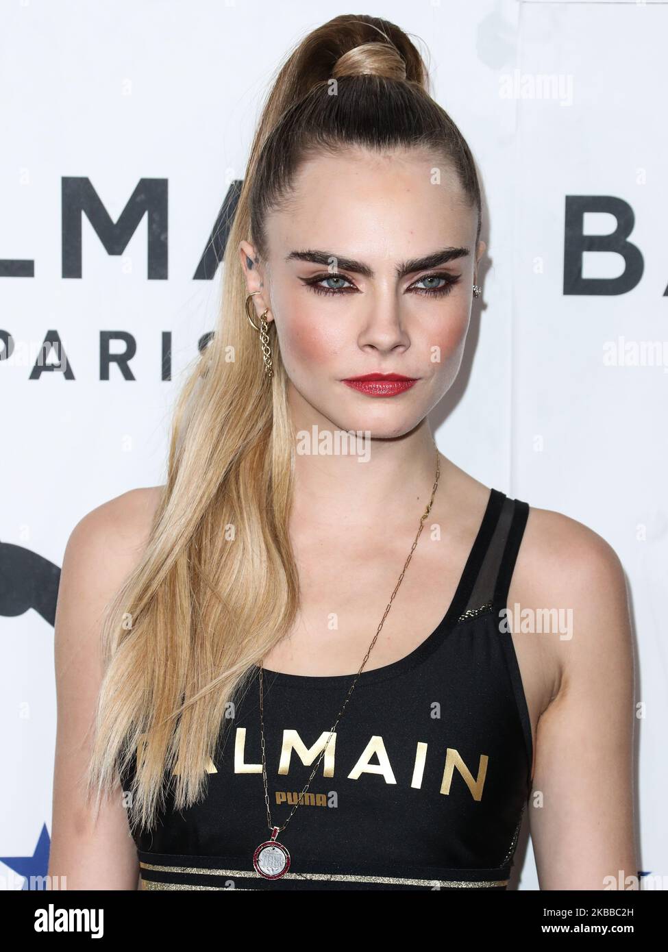 HOLLYWOOD, LOS ANGELES, CALIFORNIA, USA - NOVEMBER 21: Model/actress ...