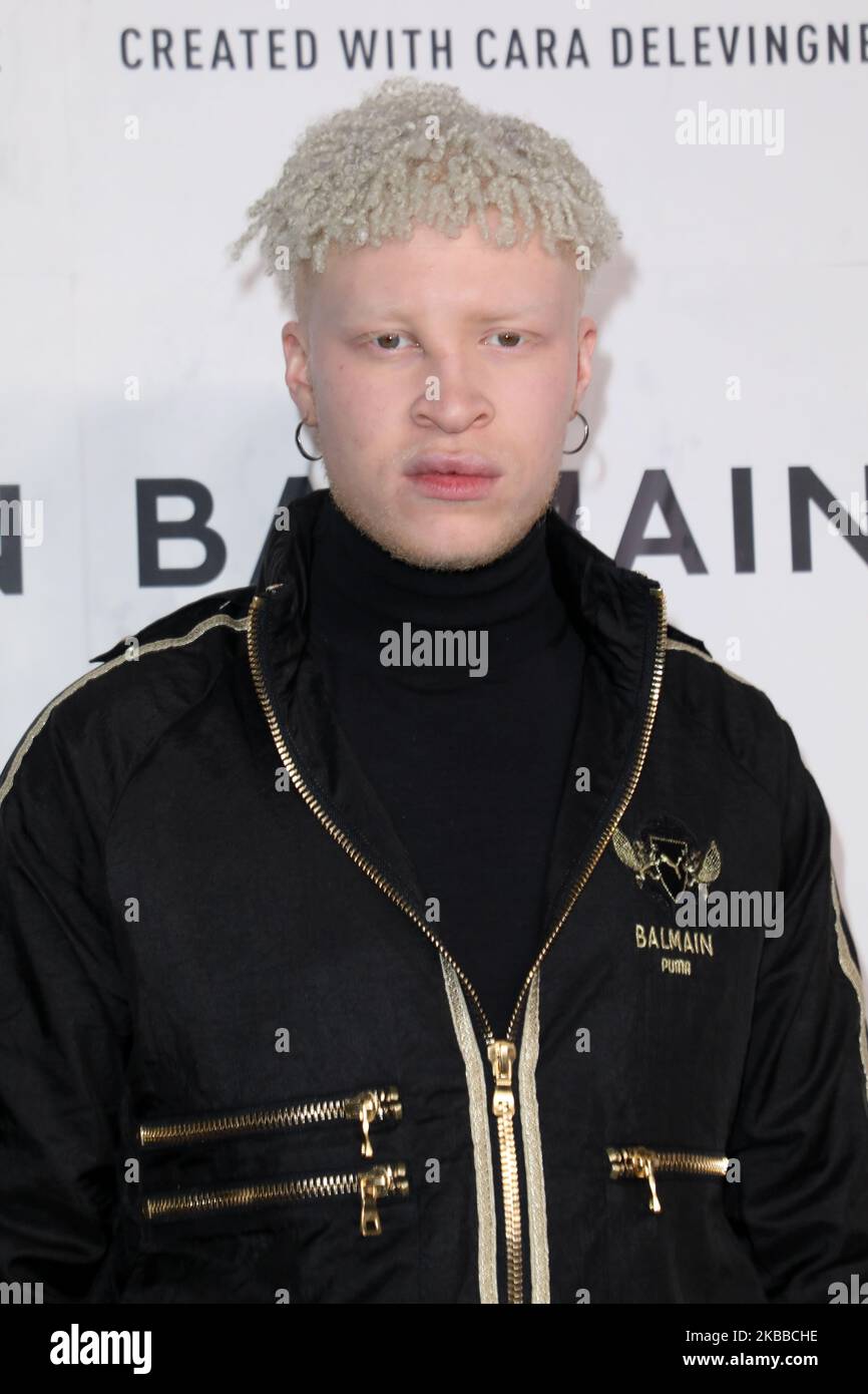 HOLLYWOOD, LOS ANGELES, CALIFORNIA, USA - NOVEMBER 21: Shaun Ross ...