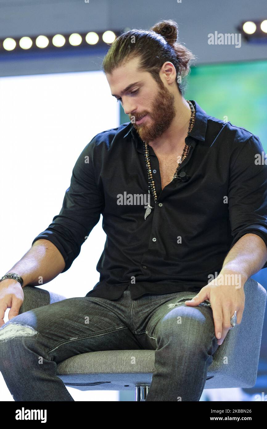 Turkish actor Can Yaman attends 'Volverte a ver' photocall on November ...