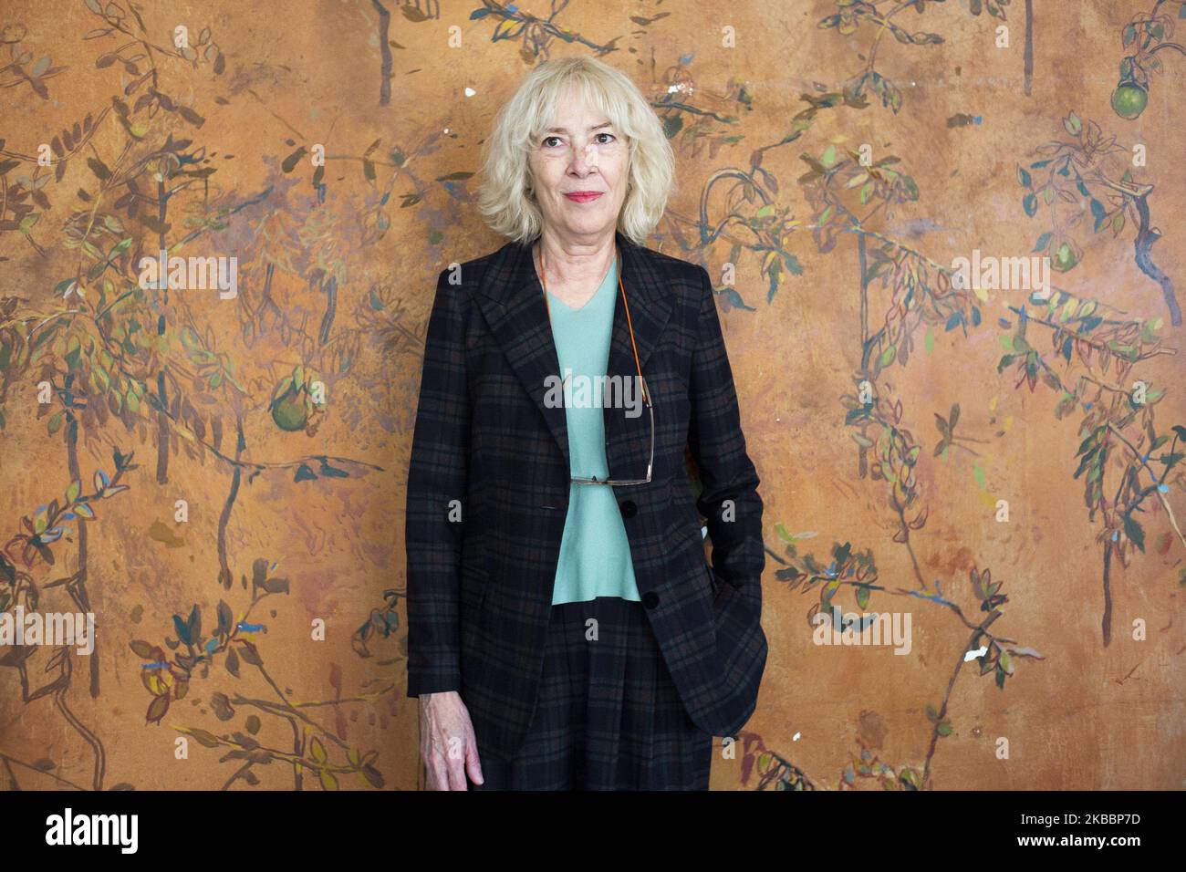 Actress susi sanchez hi-res stock photography and images - Alamy