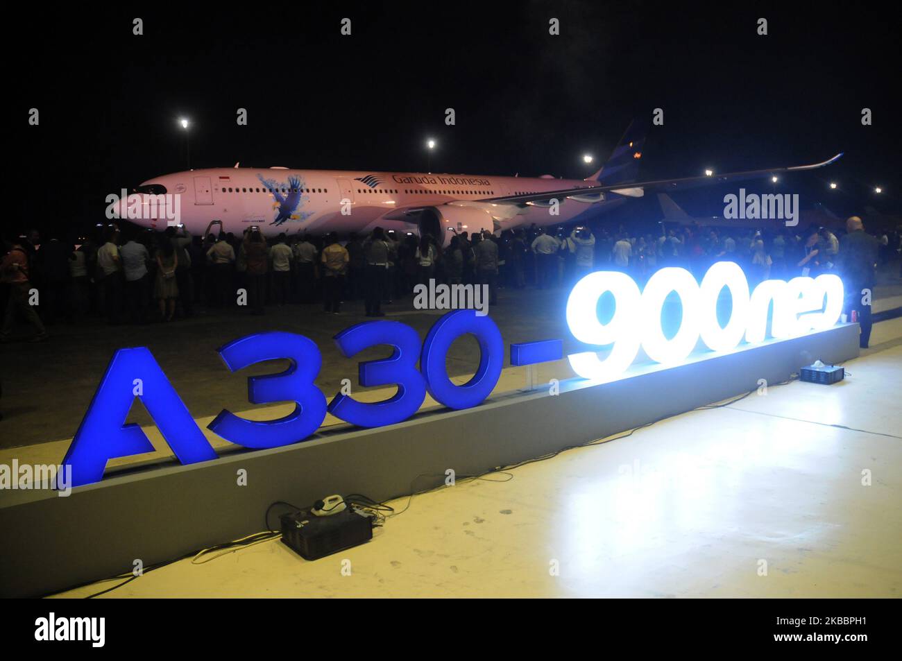 Units of a330 hi-res stock photography and images - Alamy