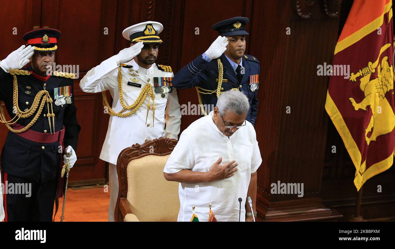 Sri lankan president gotabaya rajapaksa sings sri lankan national ...