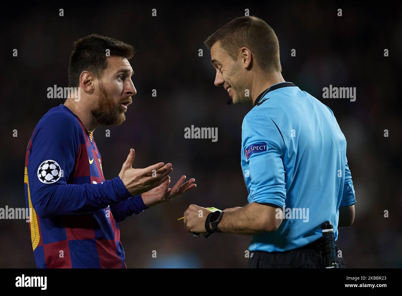 Lionel Messi of Barcelona protest to referee during the UEFA Champions ...