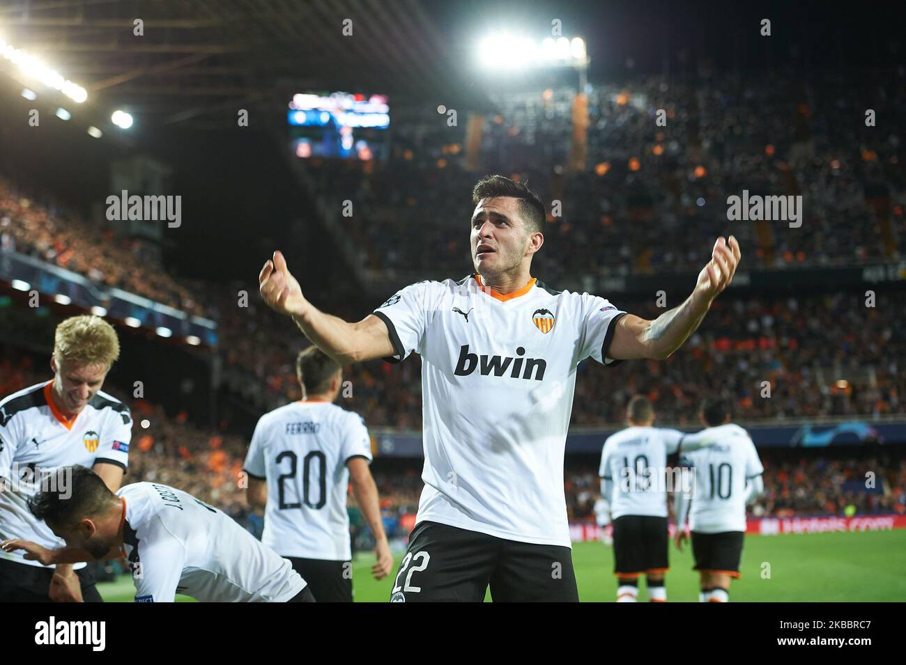 Goal of carlos soler hi-res stock photography and images - Alamy