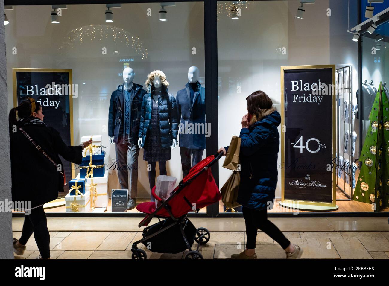 Puglia outlet village hi-res stock photography and images - Alamy