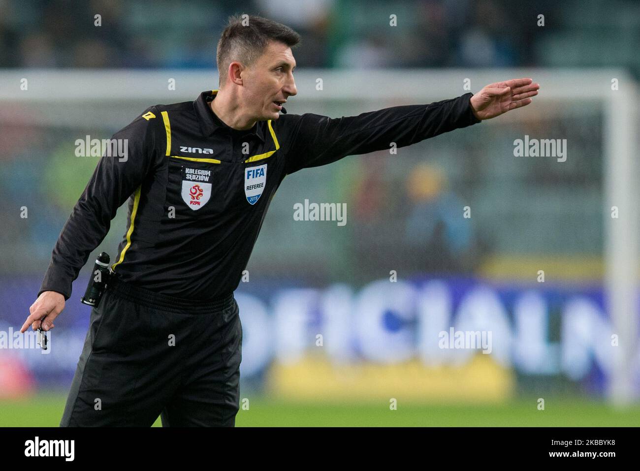 Polish referee hi-res stock photography and images - Alamy