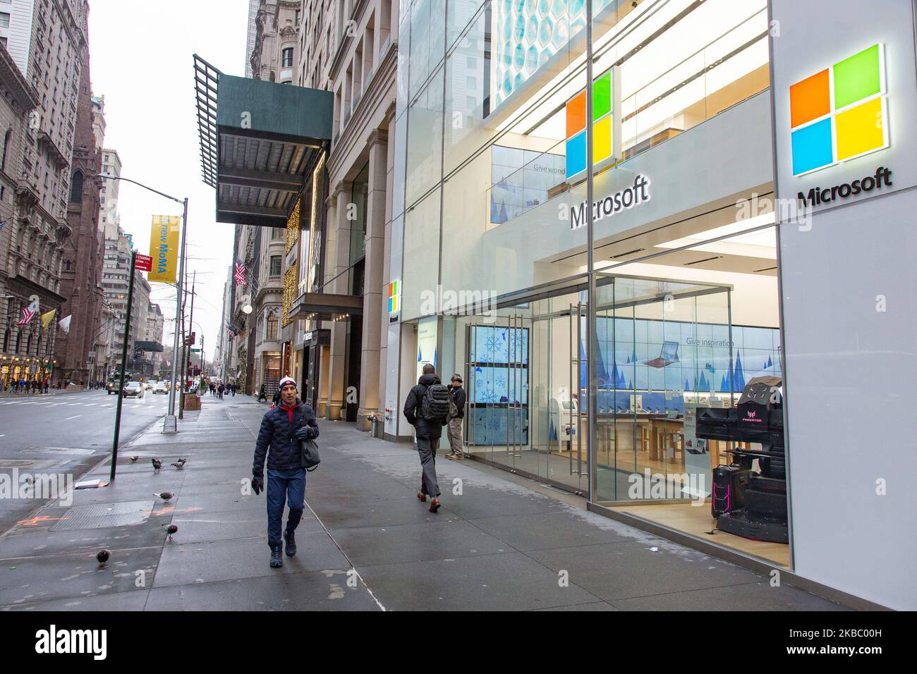 Microsoft storefront hi-res stock photography and images - Alamy