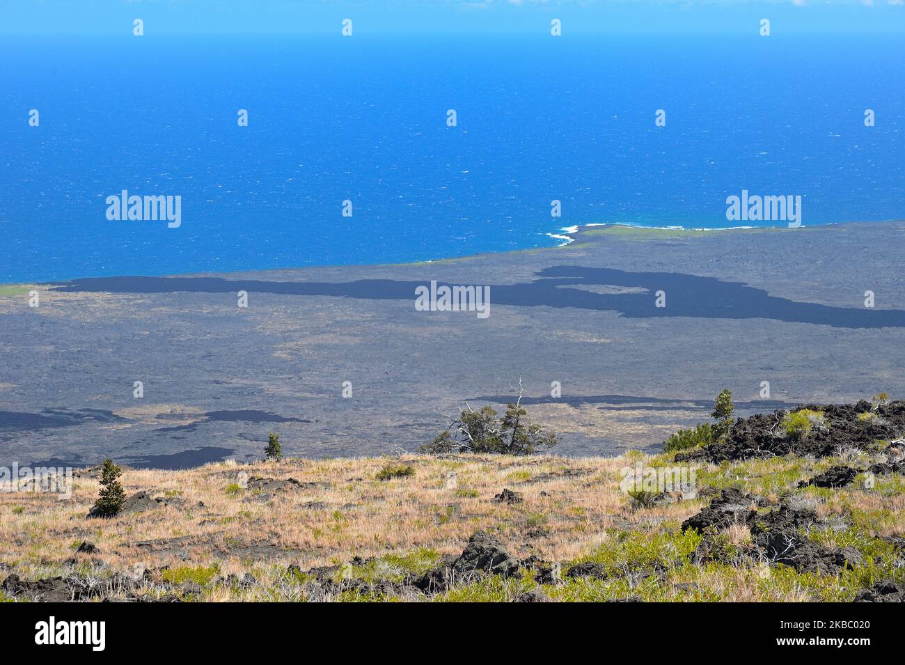 The picturesque steaming craters and lava streams around Mauna Ulu ...